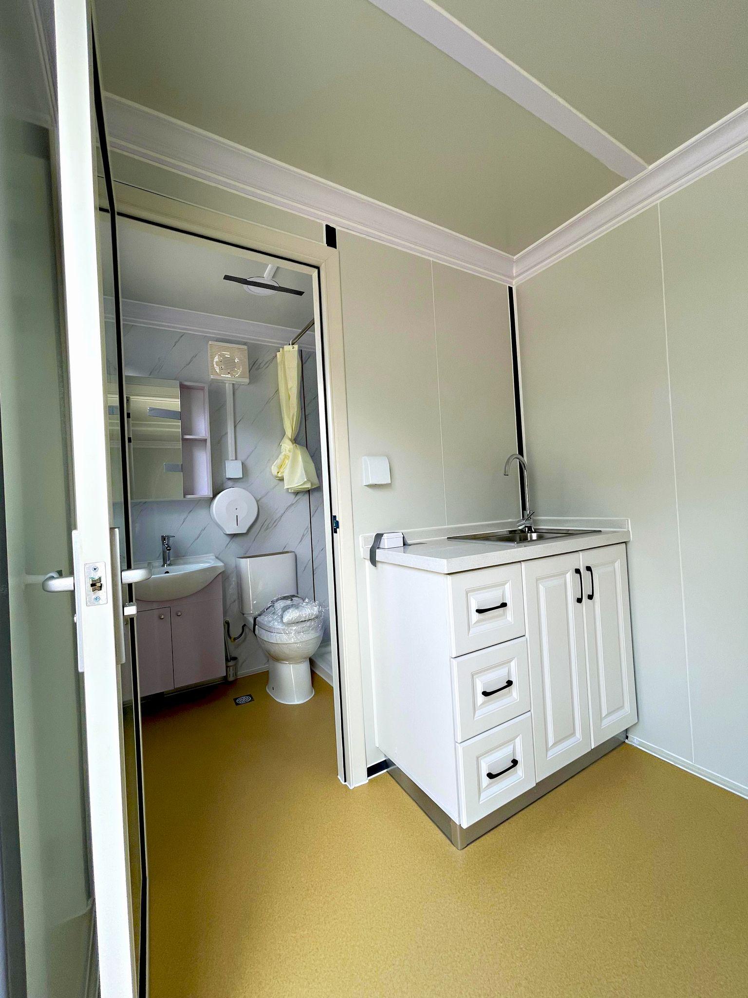 Portable Accommodation Unit with Toilet/Shower - Storeway